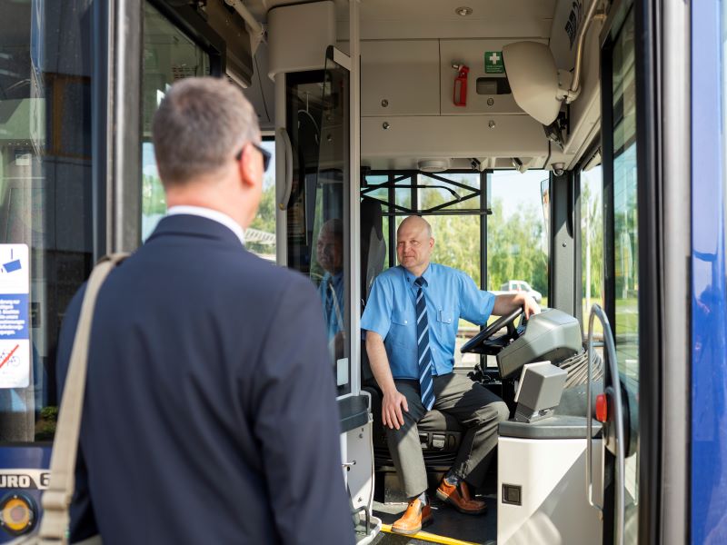 Lieblingsbusfahrerin und Lieblingsbusfahrer gesucht!